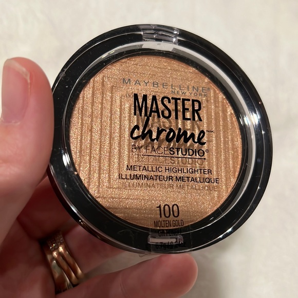 Makeup | Maybelline Master Chrome Metallic Highlighter New | Poshmark